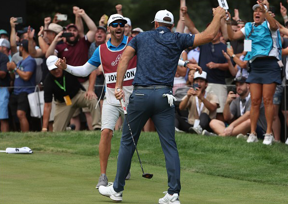 Watch Dustin Johnson's Walk Off Eagle To Win the LIV Golf Boston - Pro ...
